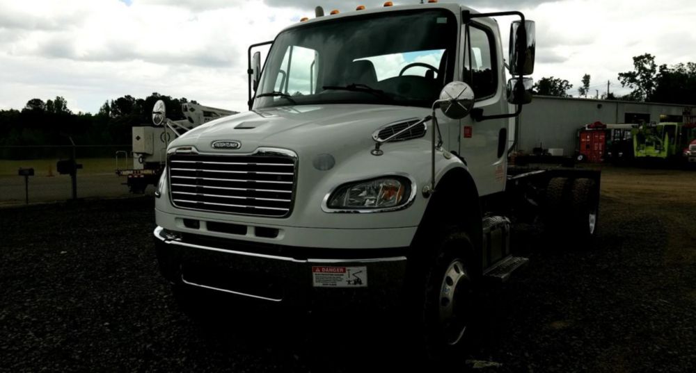 Single Axle Highway Tractor Rental - Custom Truck One Source