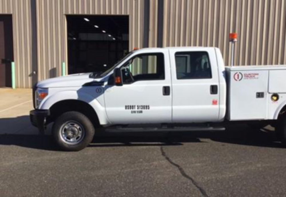 8 ft Medium-Duty Service Body Rental - Custom Truck One Source