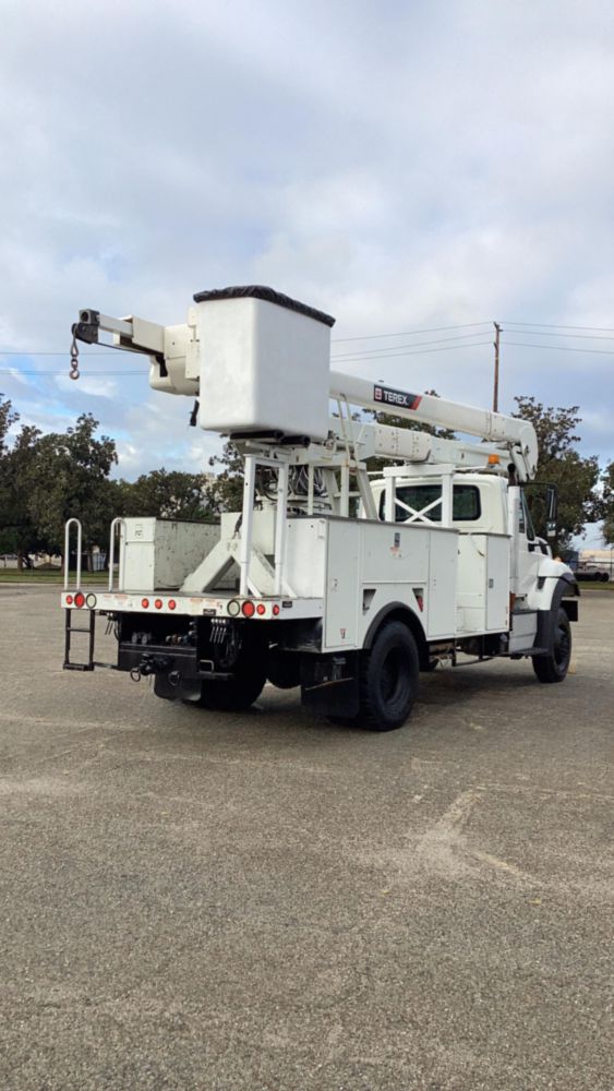 2016 International 7300 4x4 Terex 5TC-55 Bucket Truck