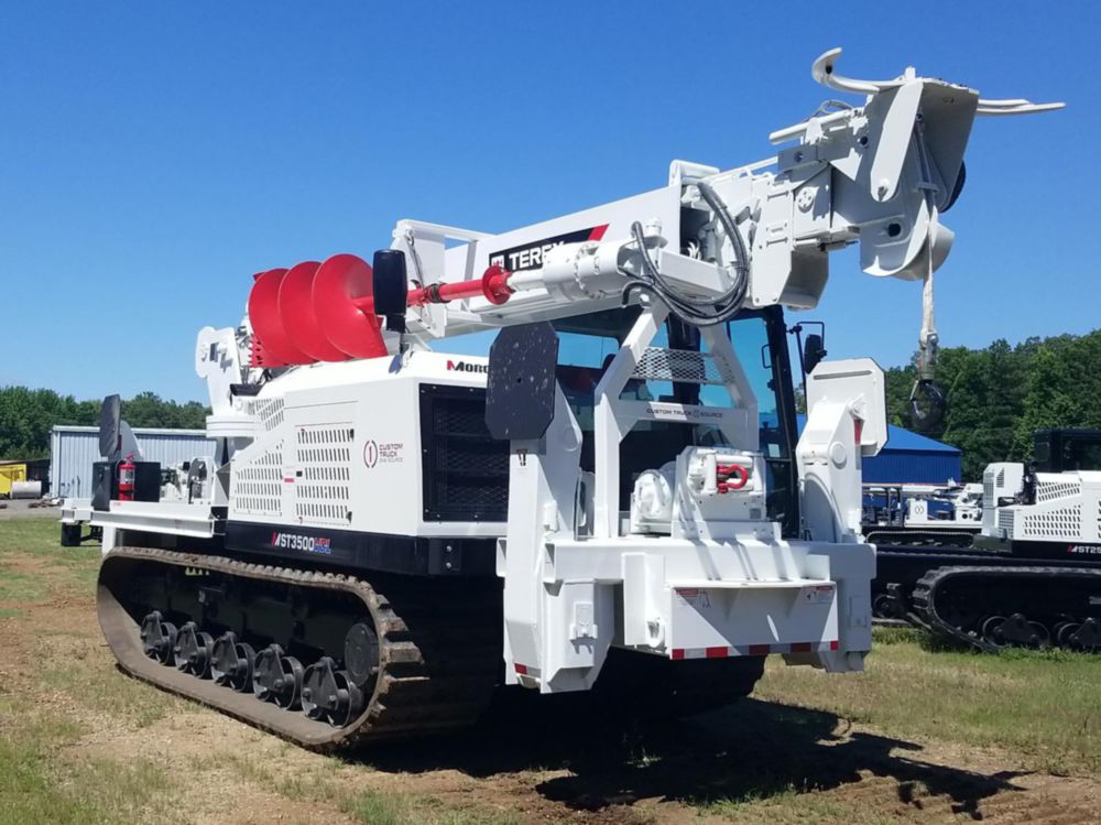 2022 Morooka MST3500VDL Terex Utilities General 80 Track Digger Derrick
