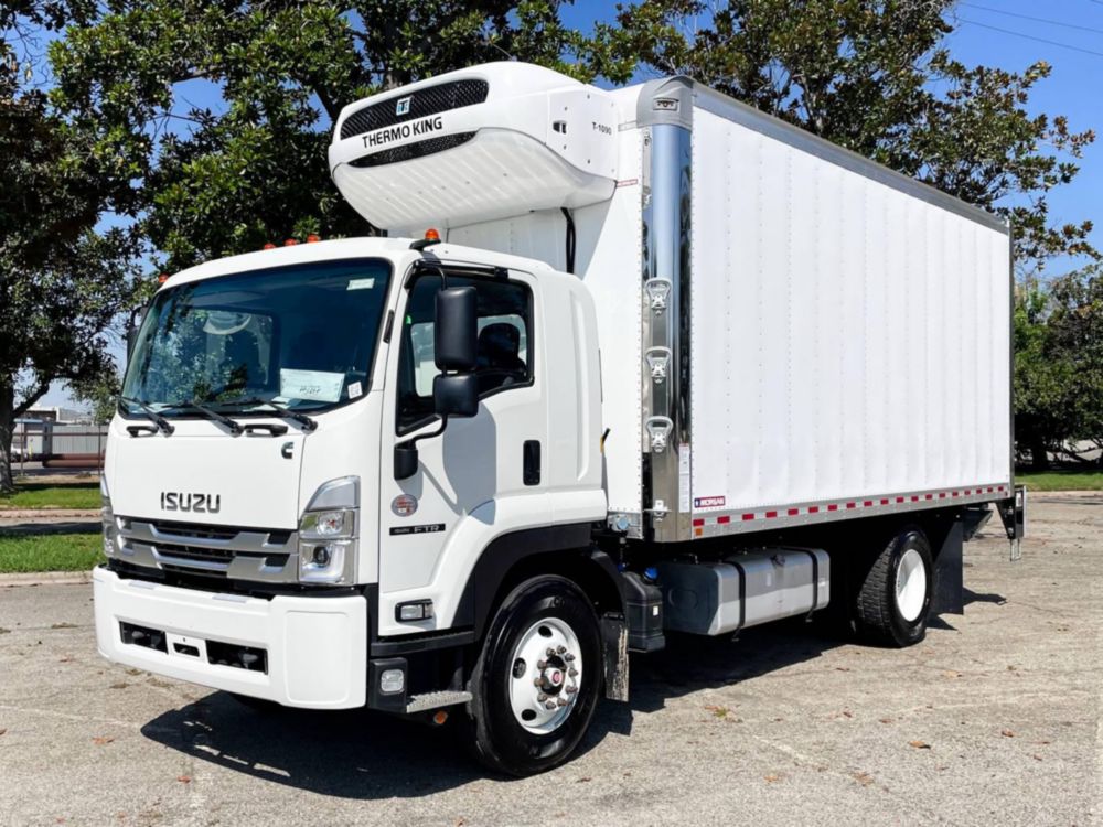 2023 Isuzu FTR 4x2 20' Refrigerated Box Truck