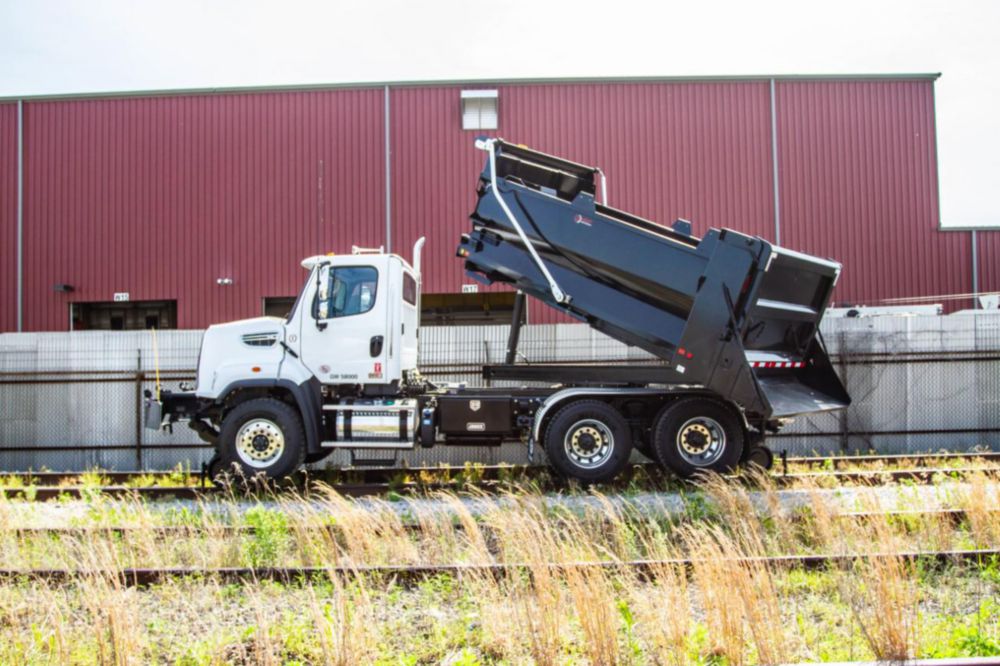 Rear Rotary Hi-Rail Dump Truck Rental - Custom Truck One Source