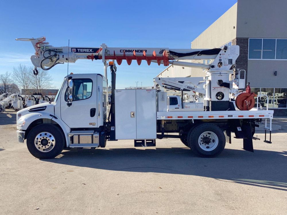 2025 Freightliner M2106 4x2 Terex Utilities C4047 Digger Derrick