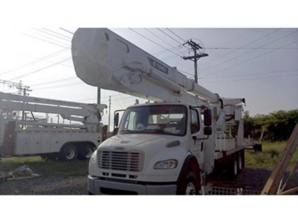100 ft Transmission Bucket Truck Rental - Custom Truck One Source