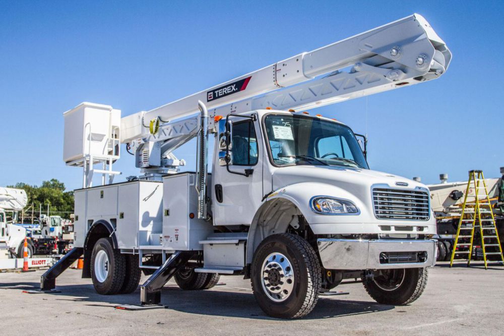 55 ft Distribution Bucket Truck Rental - Custom Truck One Source