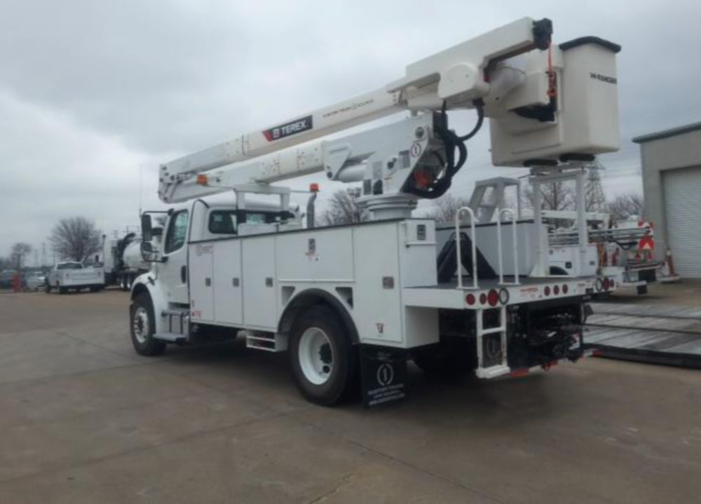 55 ft Distribution Bucket Truck Rental - Custom Truck One Source