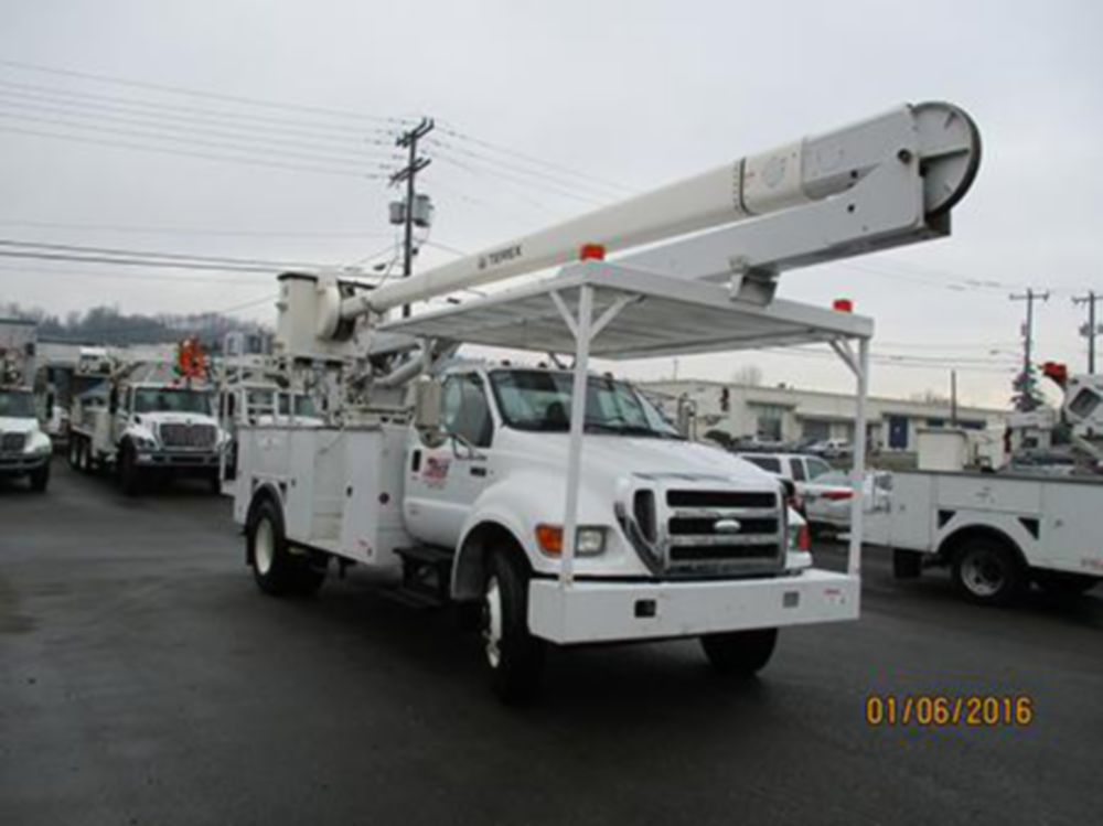 55 ft Distribution Bucket Truck Rental - Custom Truck One Source