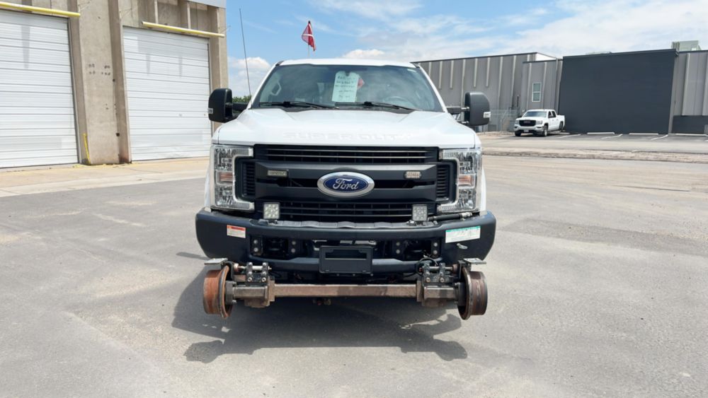 2019 Ford F350 Crew Cab 4x4 Hi-Rail Service Truck
