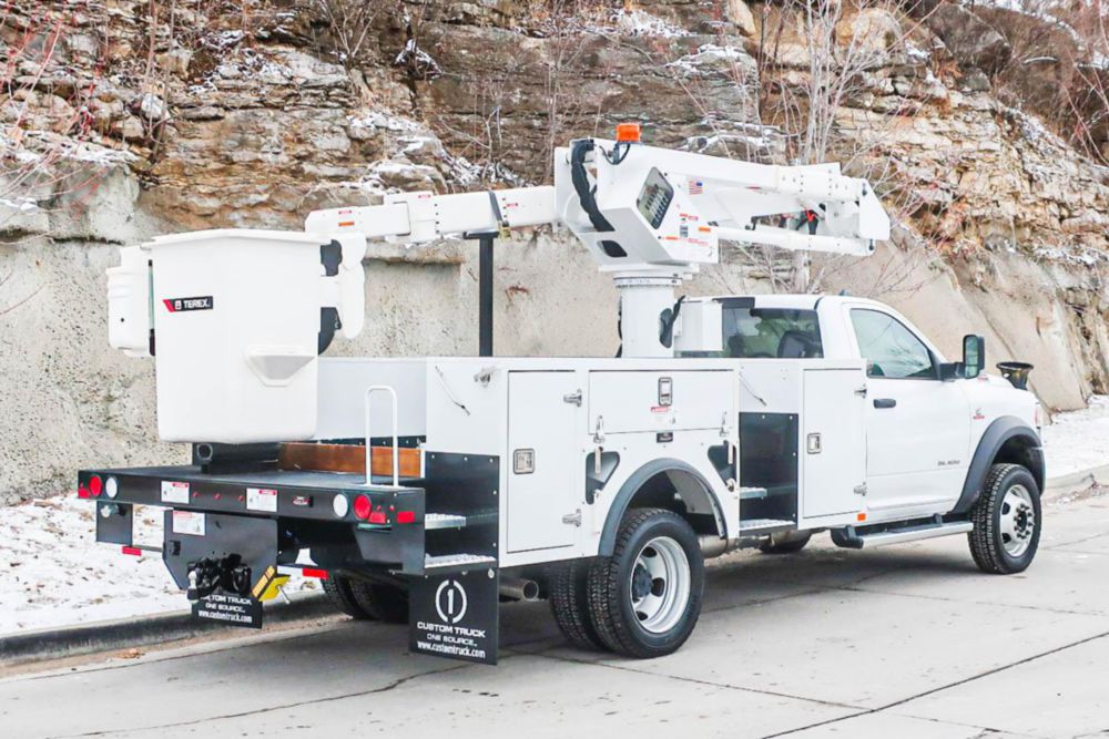40 ft Distribution Bucket Truck Rental - Custom Truck One Source