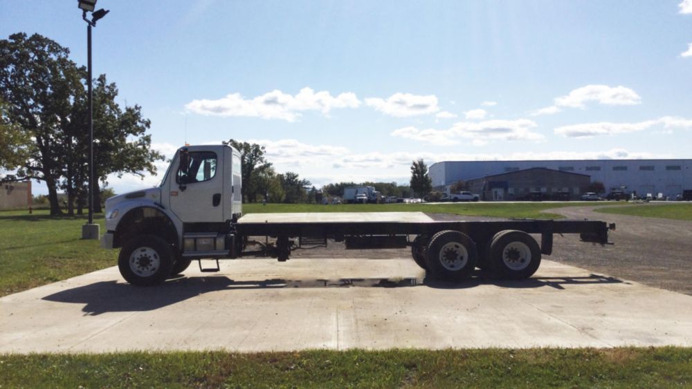 2014 Freightliner M2106 6x6 C&C