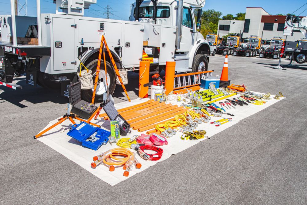 Bucket Truck Kit - Customizable Base Kit