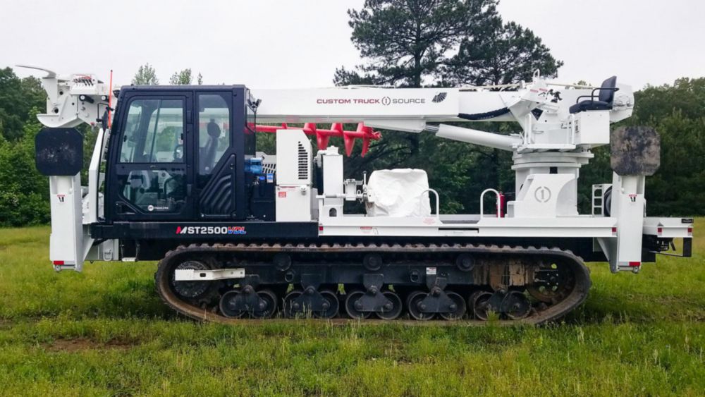 2022 Morooka MST2500VDL Terex Utilities C6060 Track Digger Derrick
