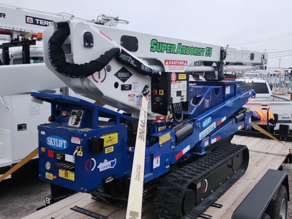2022 Skylift ES MA53-TD Versalift VST-52-I Track Mini Arborist
