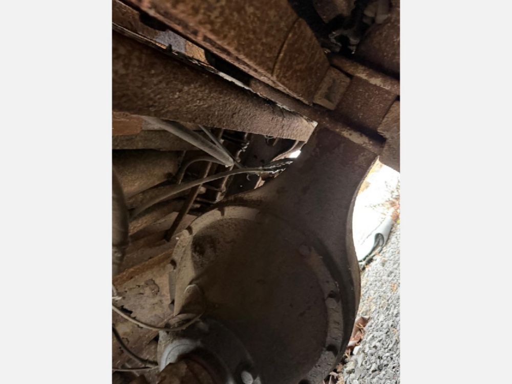 2000 Int'l 4700 Chipper Truck