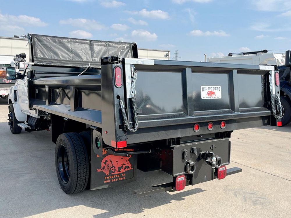 2022 Chevrolet 6500 4x2 11' 3" Rugby Dump Truck