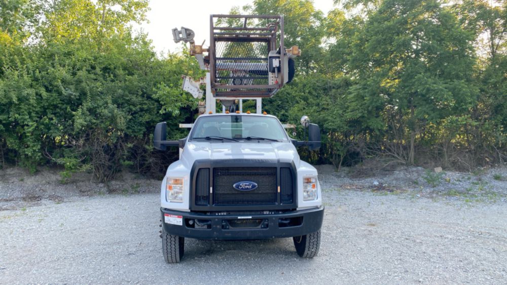 2019 Ford F-750 4x2 Versalift VTP-40-NE Cable Placer