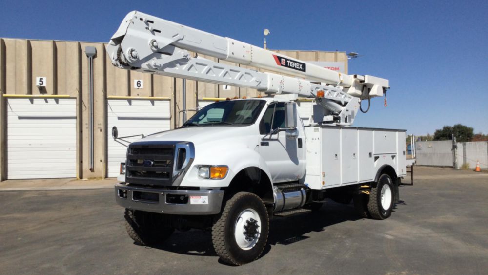 2015 Ford F750 4x4 Terex HRX-55 Bucket Truck
