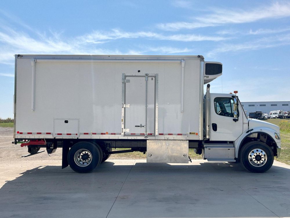 2024 Freightliner M2106 4x2 20' Marion Van Body Bore Truck