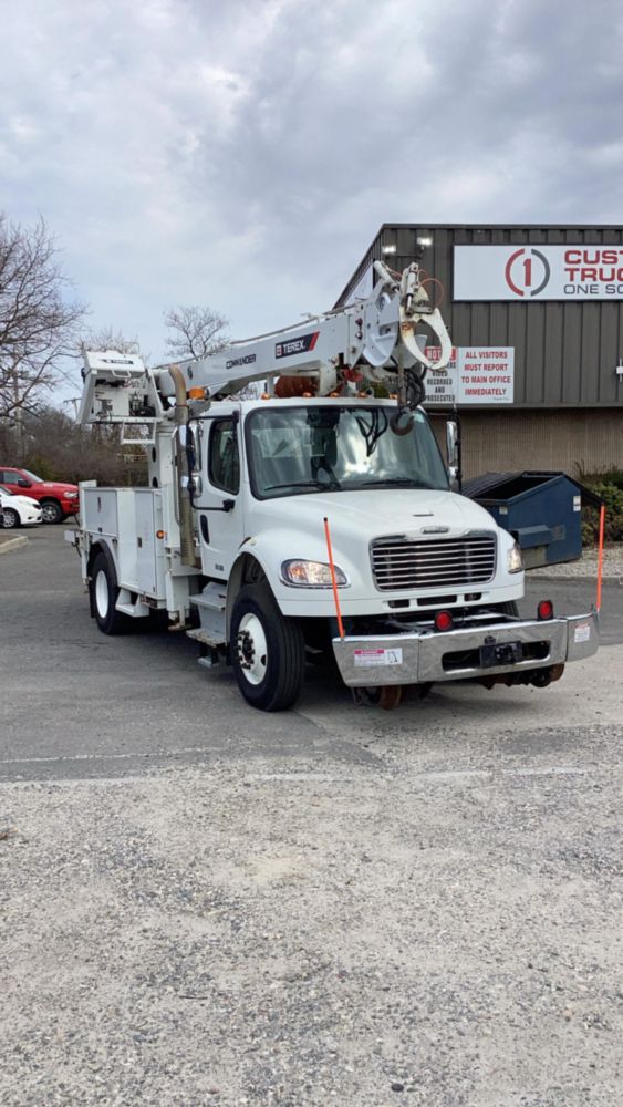 2019 Freightliner M2106 4x2 Terex C4047 Hi Rail Digger Derrick