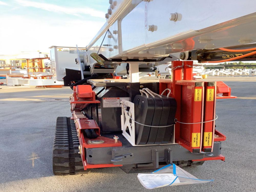 2024 Load King Outback 60S Load King 35-64B Track Aerial Device