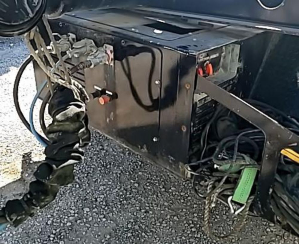 80,000 lbs 69'4" (Extended) Pole Trailer Rental - Custom Truck One Source