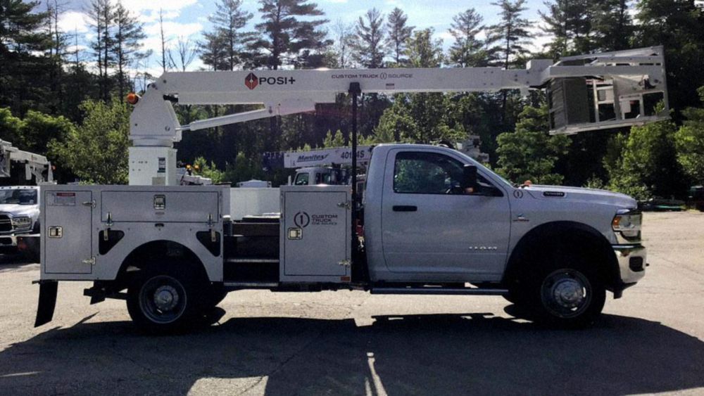 33 ft Telecom Bucket Truck Rental - Custom Truck One Source