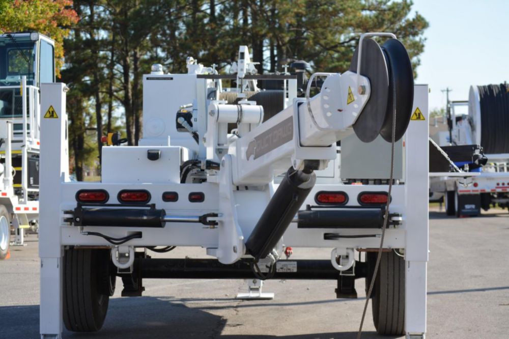Underground Puller Rental - Custom Truck One Source