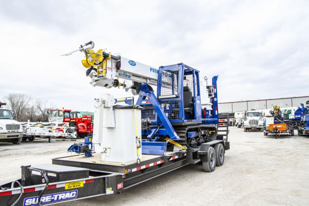 6,000 lbs Track Backyard Digger Derrick Rental - Custom Truck One Source
