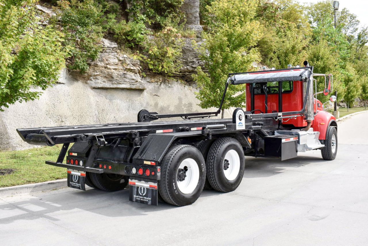 60,000 lbs Roll-Off Truck Rental - Custom Truck One Source