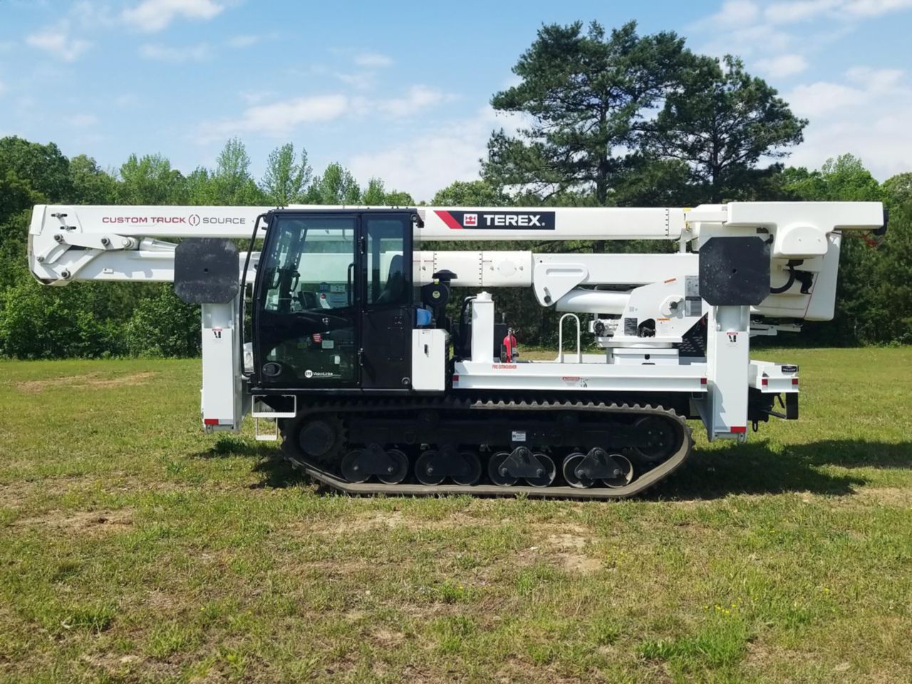 2024 Morooka MST1000VDL Track Terex Utilities TC55 Optima Track Bucket ...