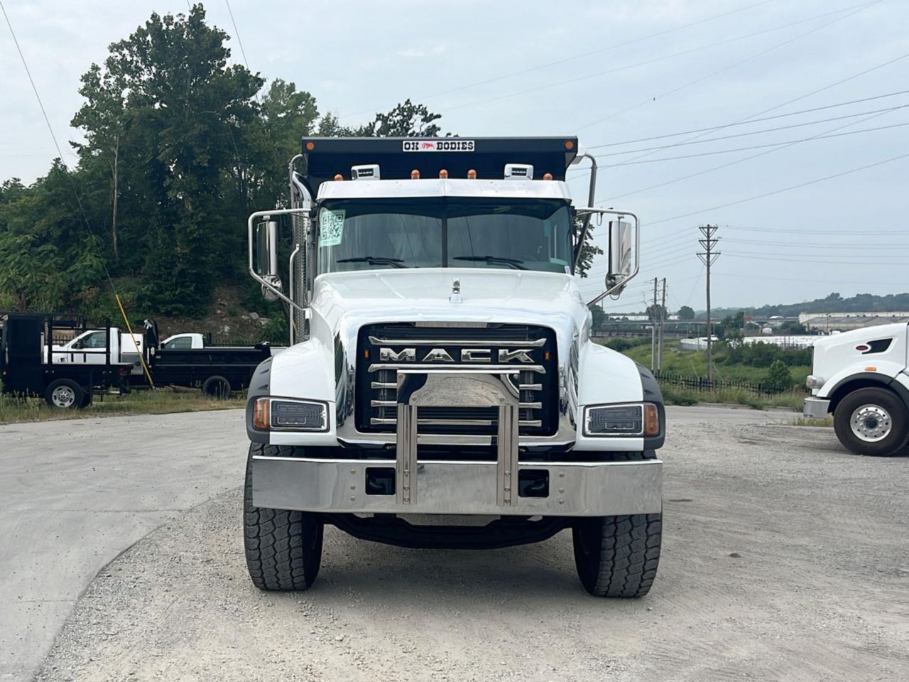 2025 Mack GR84FR 8x4 Dump Truck