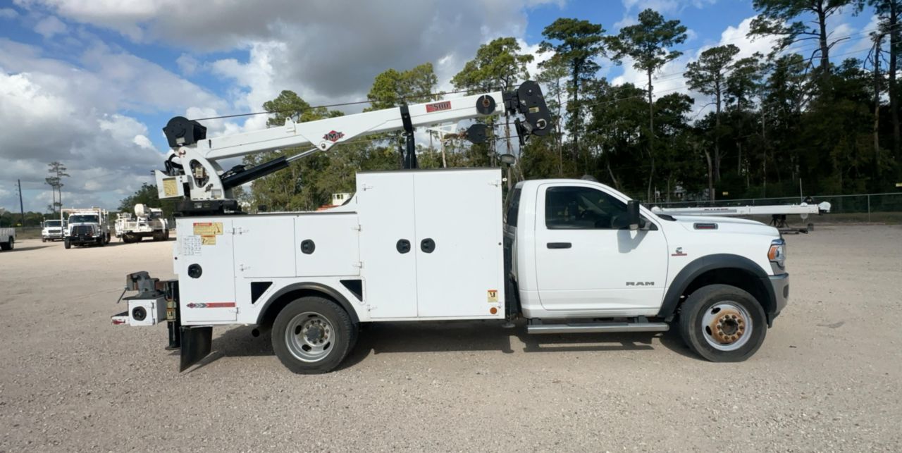 2019 RAM 5500 4x4 IMT DOM1S3 Service Truck With Crane