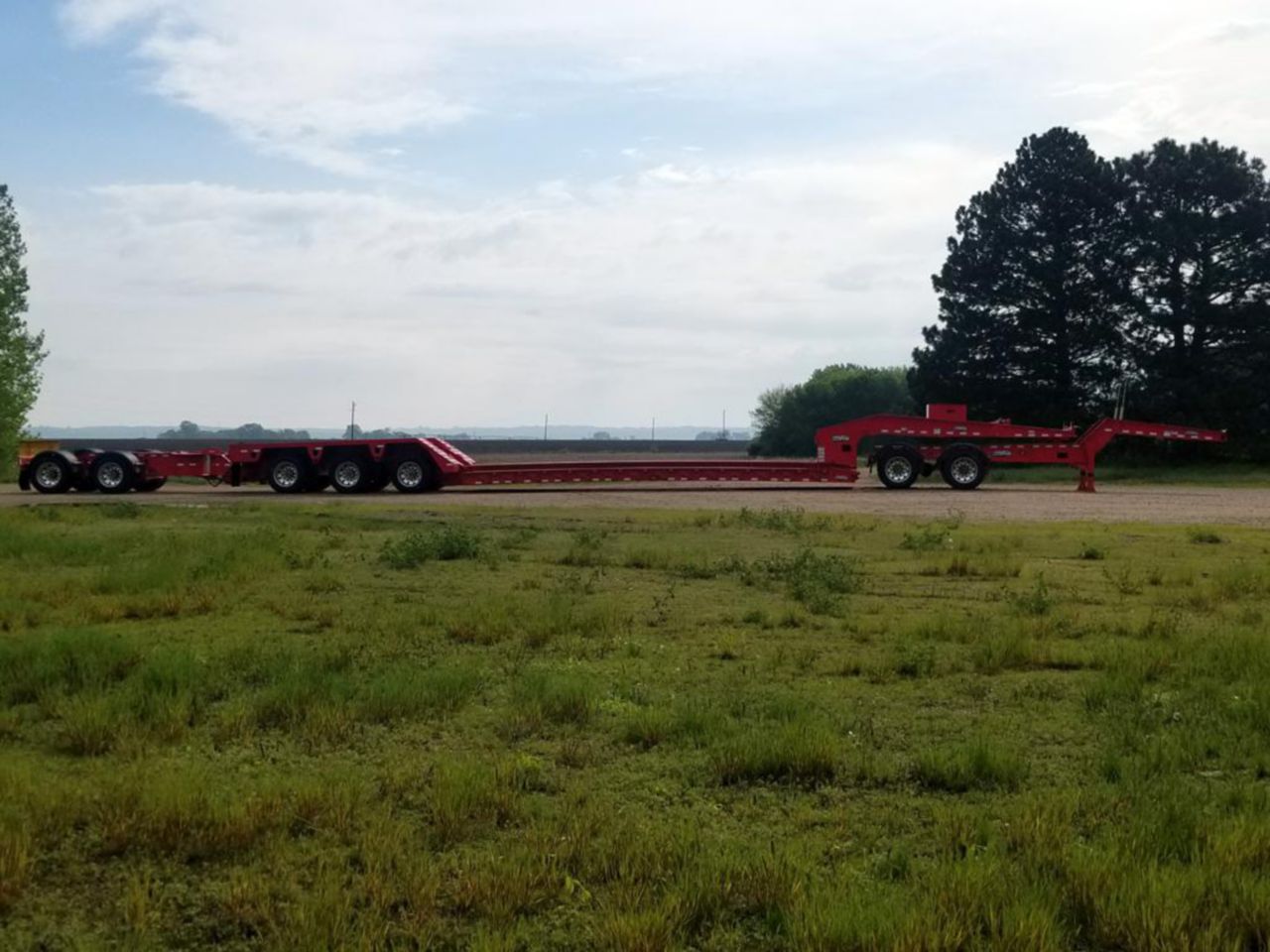 75 tons Lowboy Trailer Rental - Custom Truck One Source