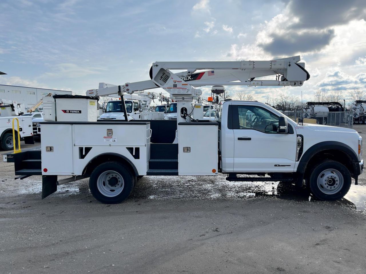 2025 Ford F600 4x4 Terex Utilities LT40 Bucket Truck