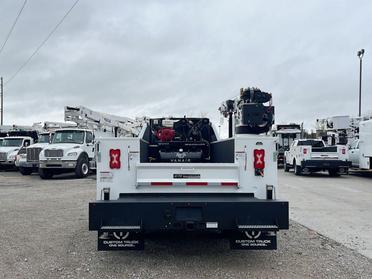 2024 Ford F350 4x4 Service Truck w/ Stinger 3215EH Crane