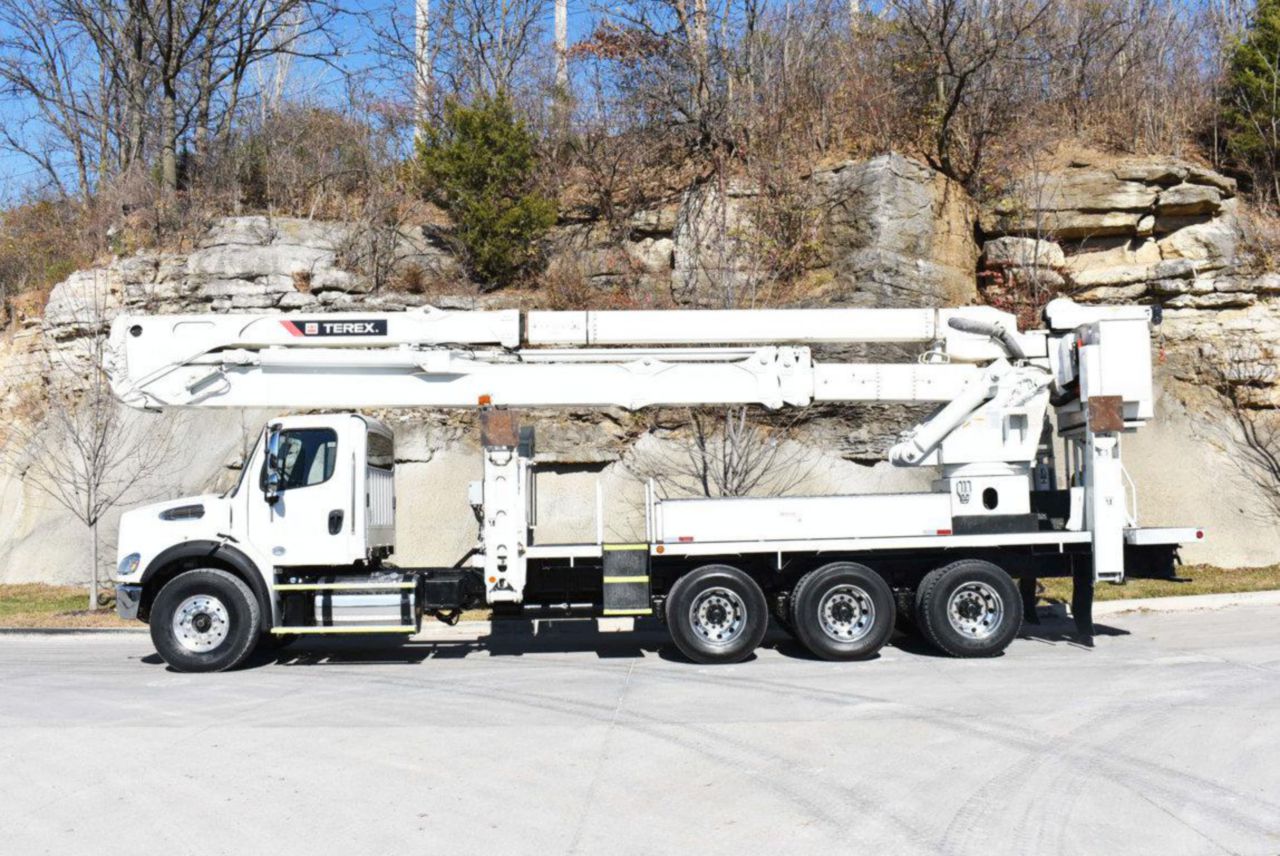 120 ft Transmission Bucket Truck Rental - Custom Truck One Source