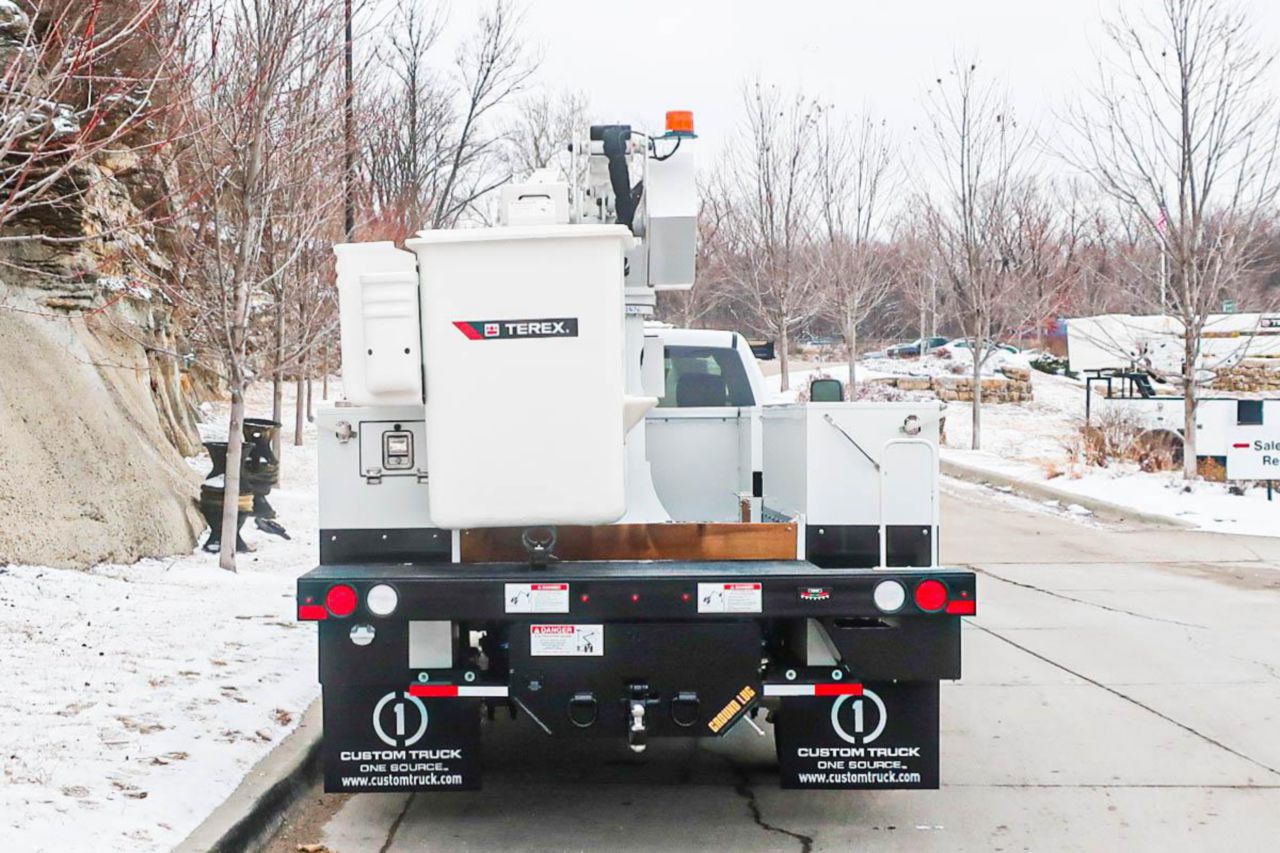 40 ft Distribution Bucket Truck Rental - Custom Truck One Source