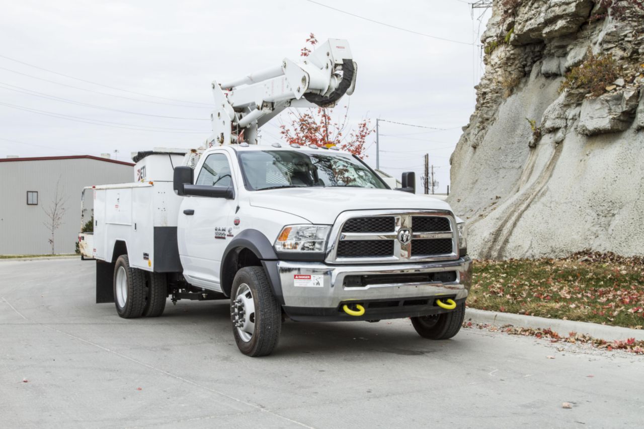 37 ft Telecom Bucket Truck Rental - Custom Truck One Source