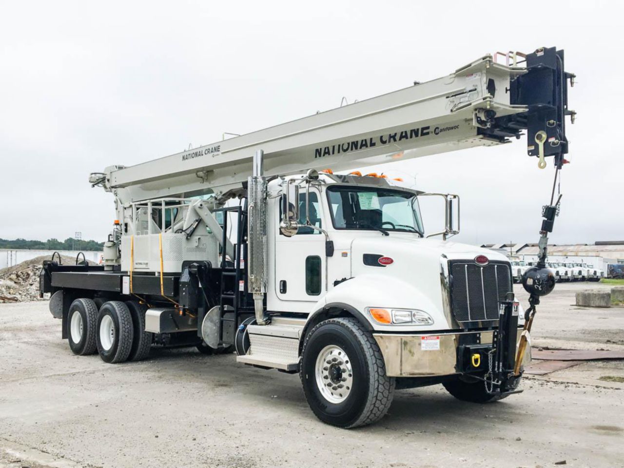 33 tons Boom Truck Rental - Custom Truck One Source