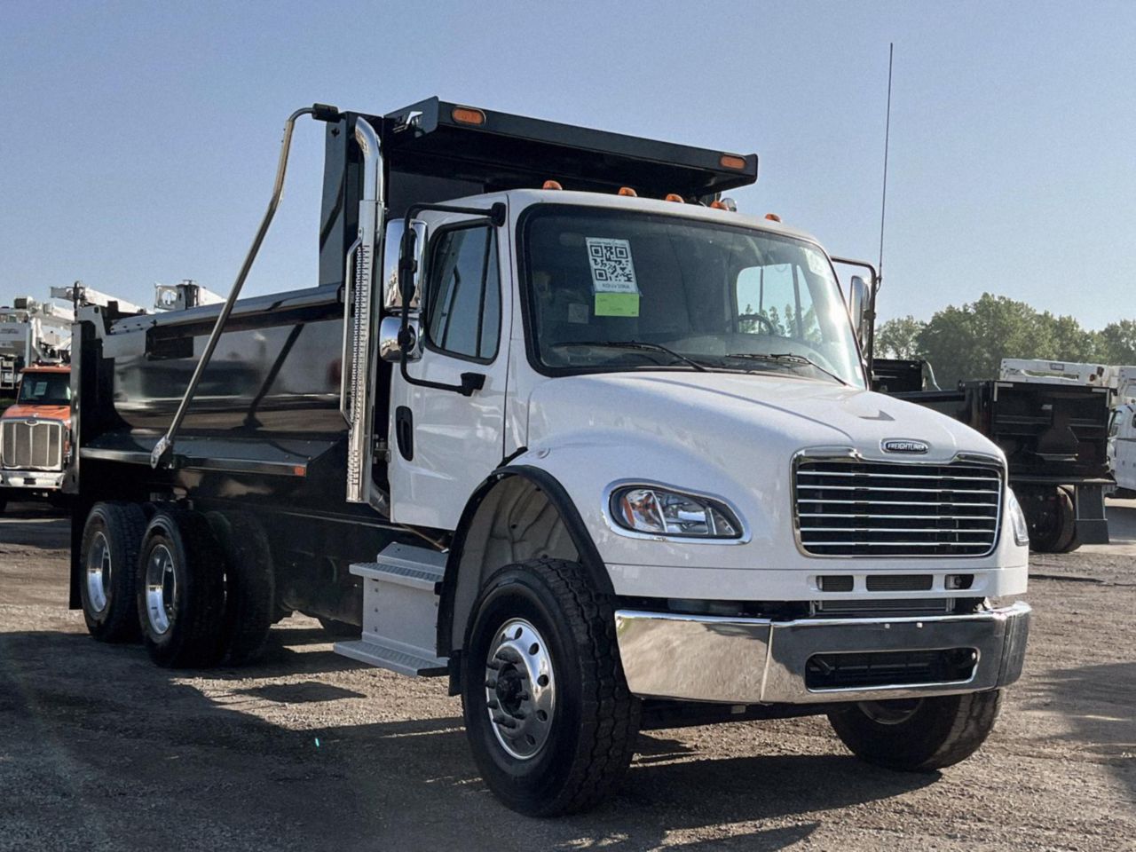 2025 Freightliner M2106 6x4 16' Load King Dump Truck