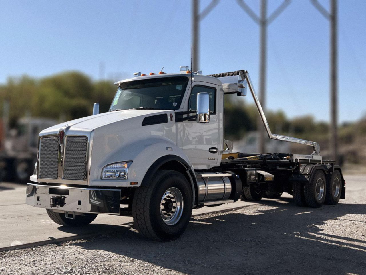 2023 Kenworth T880 6x4 Palfinger T50 Hook Lift Truck