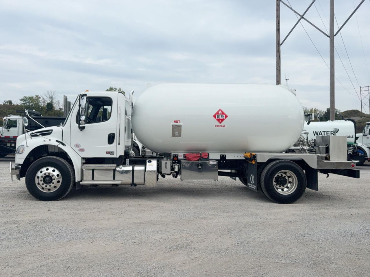 2025 Freightliner M2106 4x2 3400 Gallon Propane Bobtail