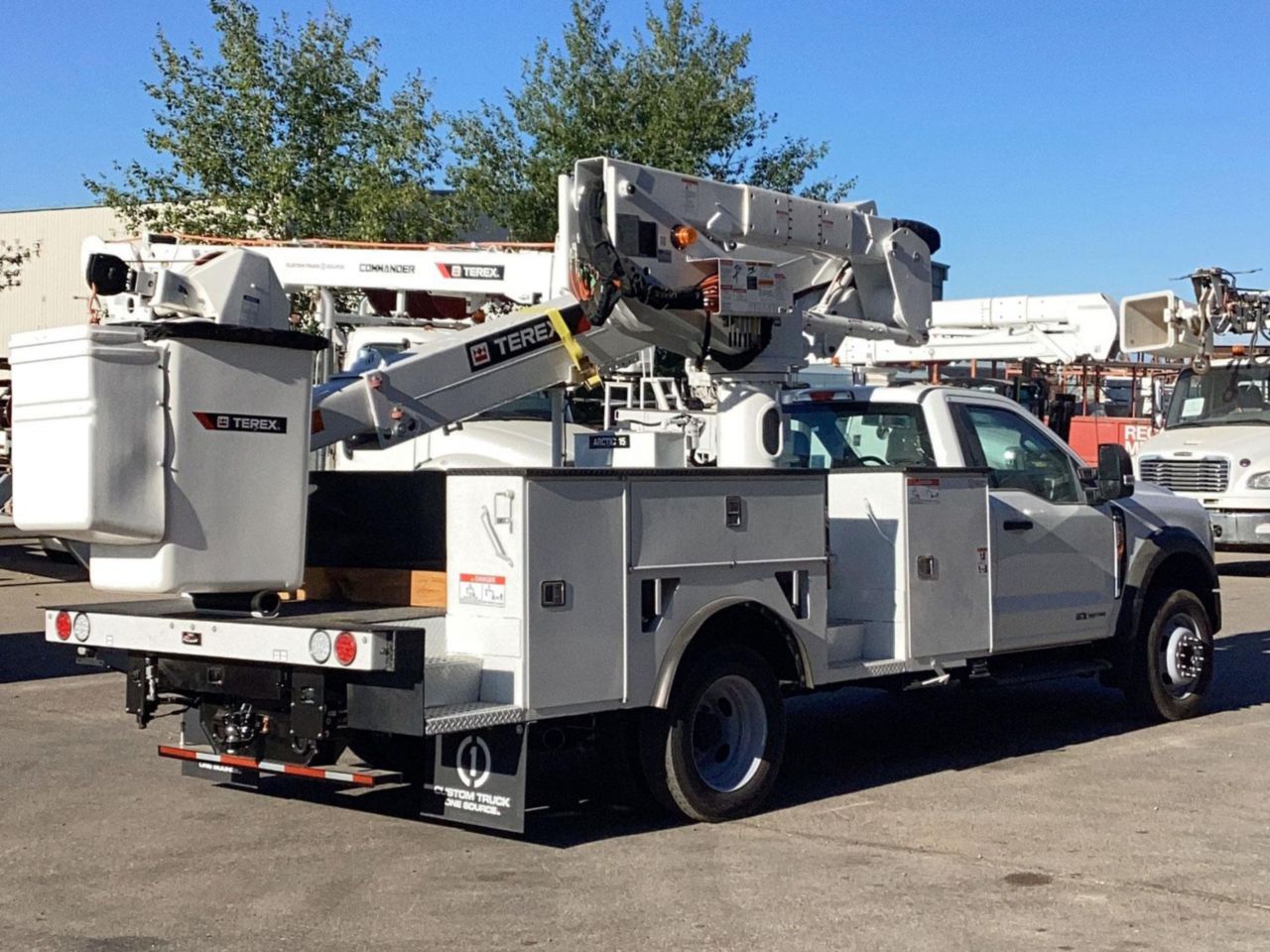 2024 Ford F550 4x4 Terex Utilities LTM40 Bucket Truck
