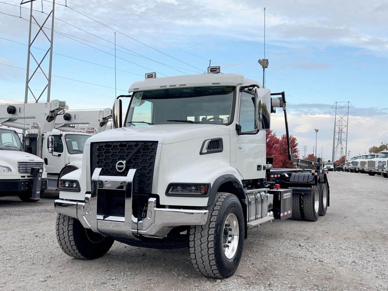 60,000 lbs Roll-Off Truck Rental - Custom Truck One Source