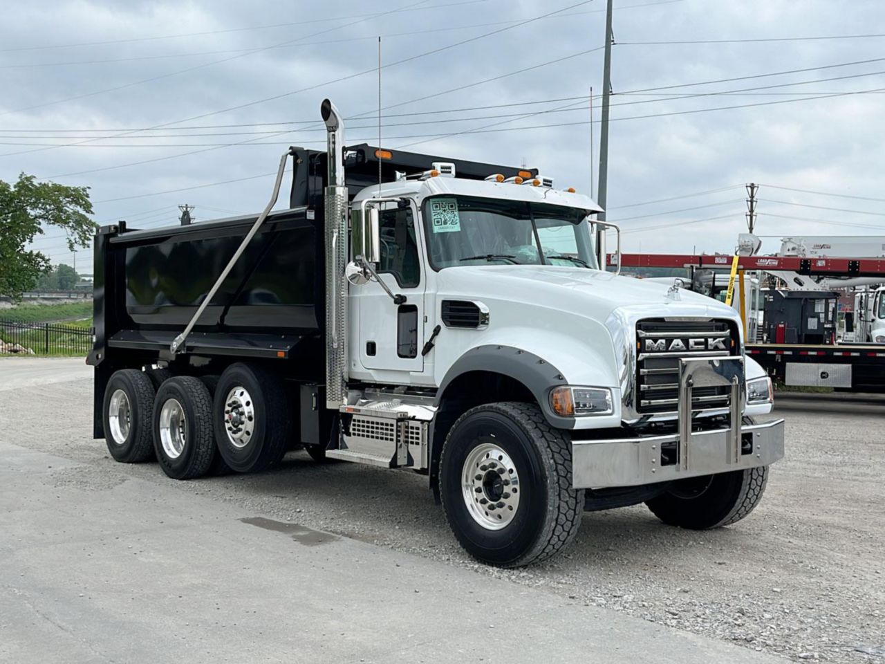 2025 Mack Granite 84FR 8x4 16' Load King Dump Truck