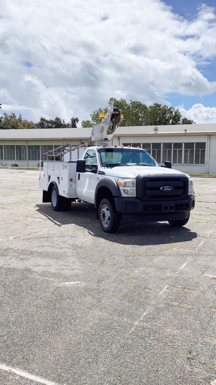 2016 Ford F-550 4x2 2012 Terex NT29 Hi-Ranger Bucket Truck