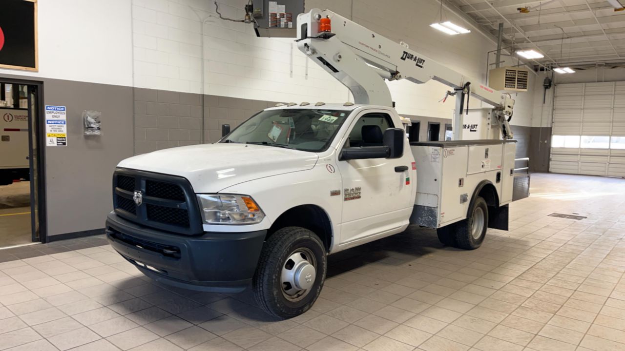 30 ft Telecom Bucket Truck Rental - Custom Truck One Source