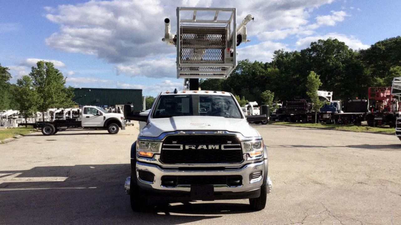 33 ft Telecom Bucket Truck Rental - Custom Truck One Source
