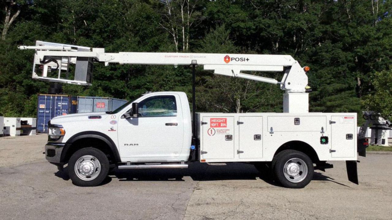 33 ft Telecom Bucket Truck Rental - Custom Truck One Source